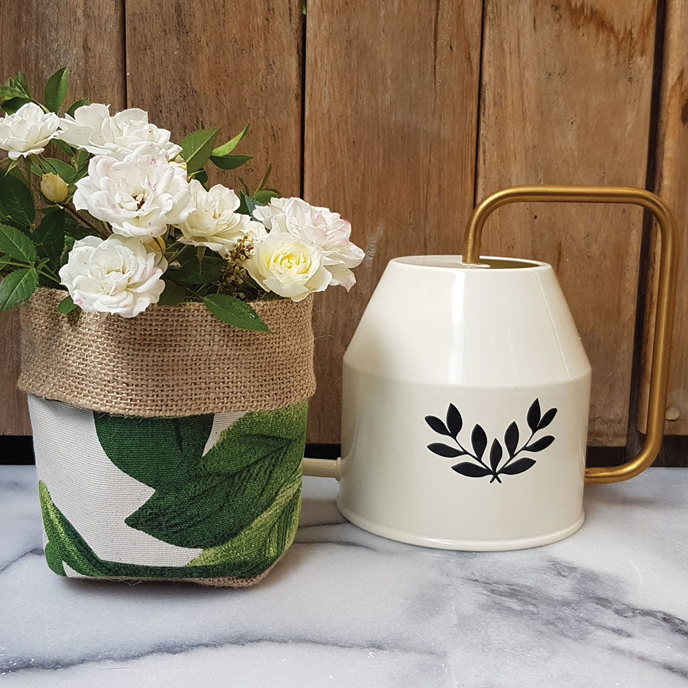 Personalised Watering Can - Antique Wreath – Harvest Collection AU